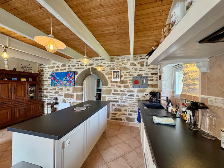 Maison Bretonne En Pierre, 2 Km De La Mer - Brignogan-Plage