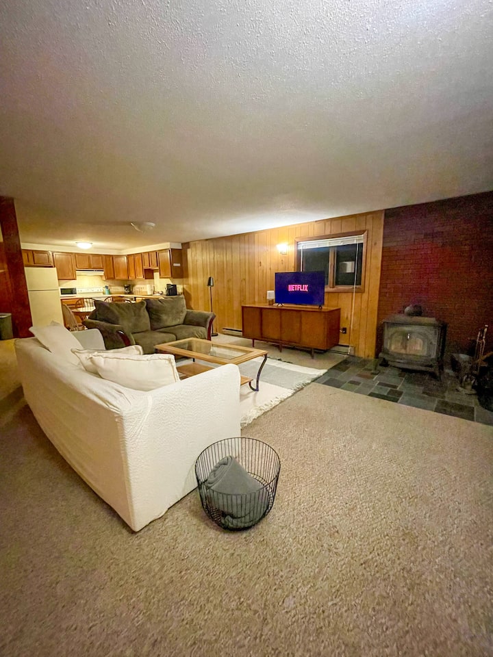 Apartment 10 Min From Killington Base Lodge - Killington, VT