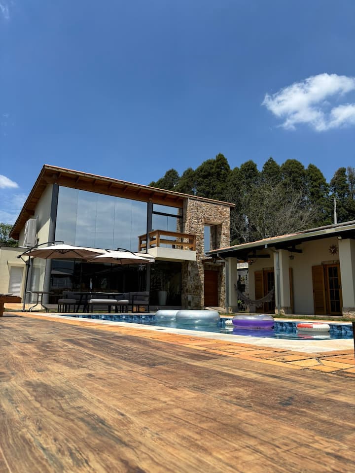 Casa Alto Padrão - Ibiúna