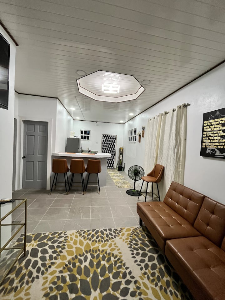 The Great Diamond Château. Modern 2 Bedroom House. - Guyana