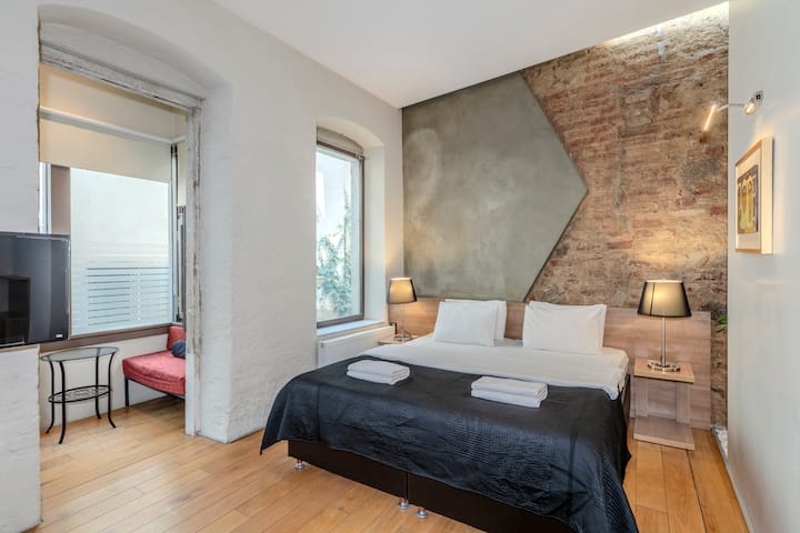 Authentic Suite | Sea ​​View Terrace•in The Taksim - Karaköy