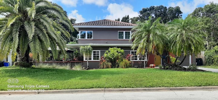 Cocoa Village Gem - Cocoa, FL