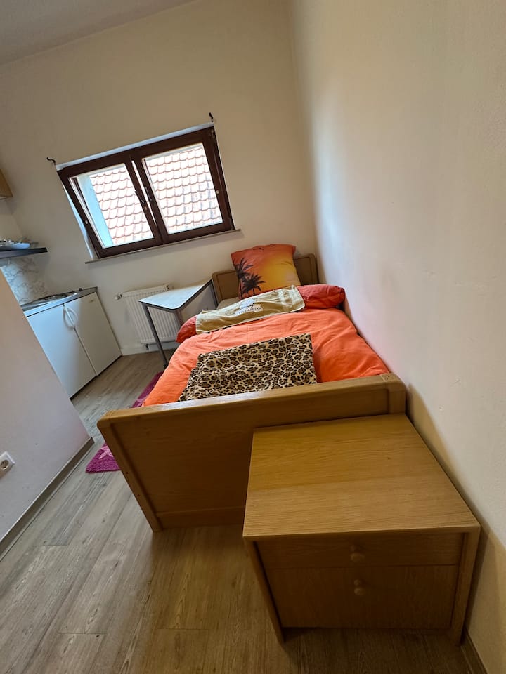 Zu Little Afrika Montage Zimmer - Minden