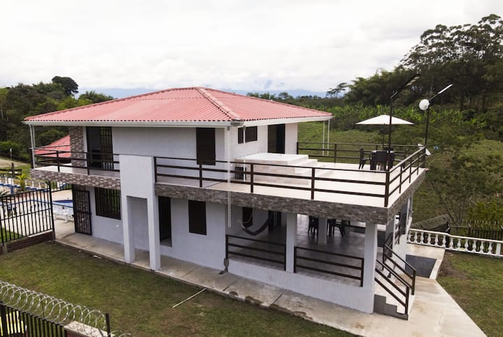 Casa Finca Román - Montenegro