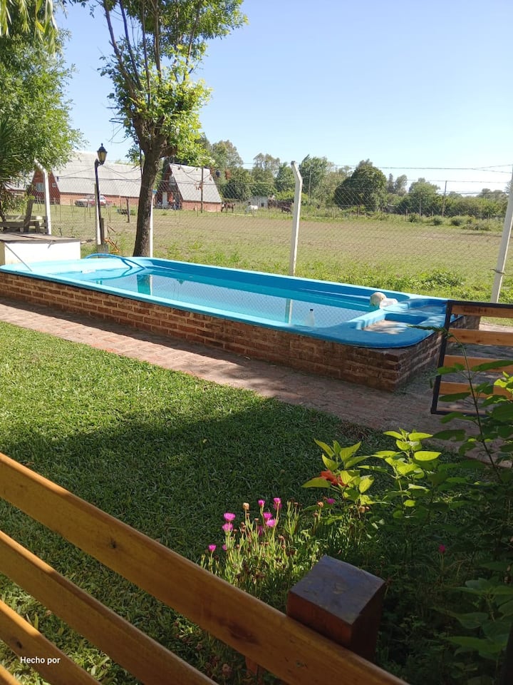 Casa Quinta Con Quincho Y Pile - San Vicente