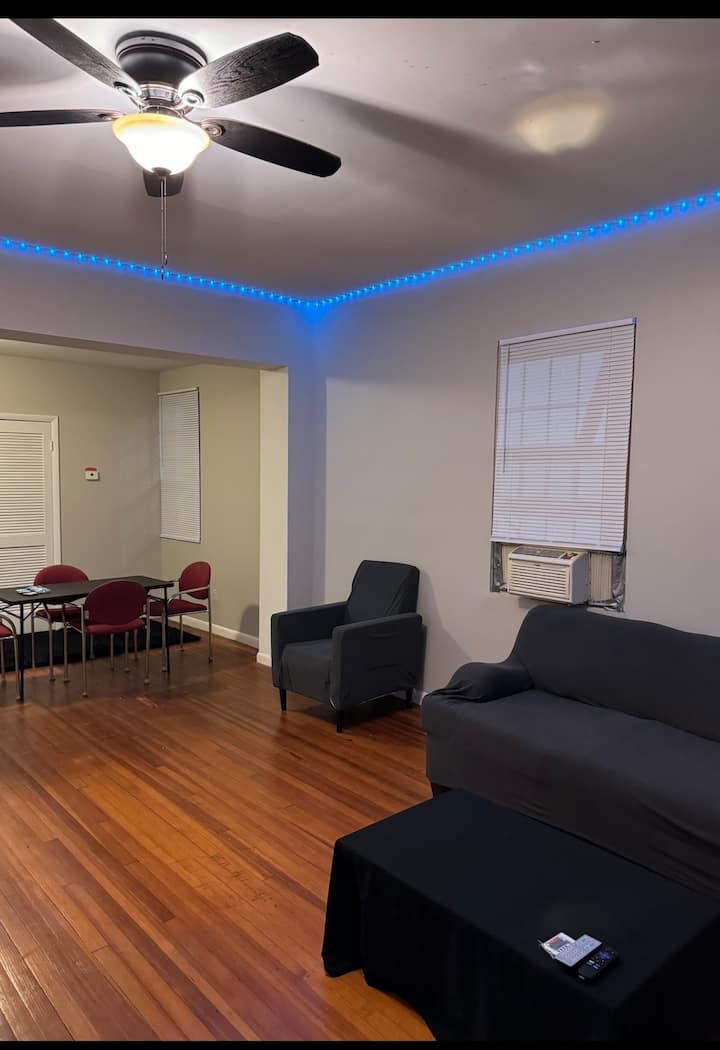 Budget Friendly 3 Br - Baltimore, MD