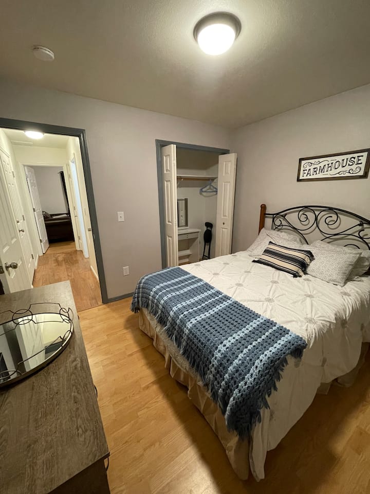 Private Escape Near The Village, Meridian & Eagle - Boise, ID
