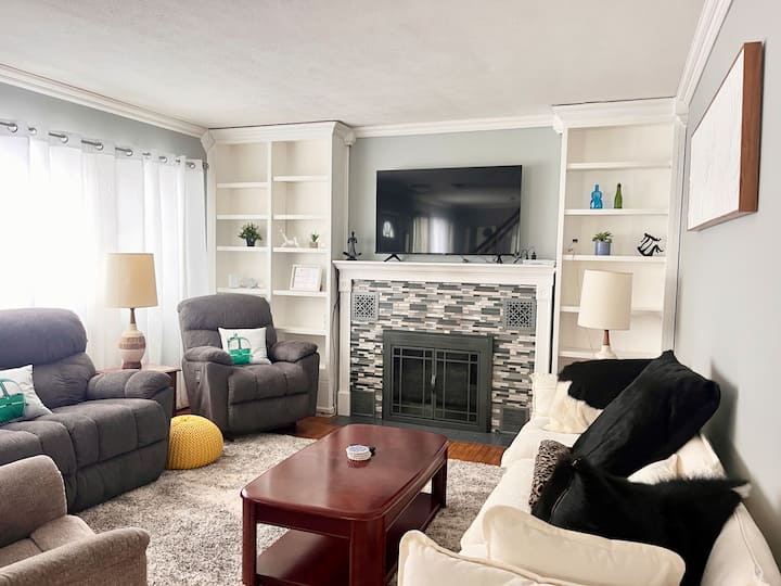 Holiday Valley View Ski House W/ Large Yard - Ellicottville, NY