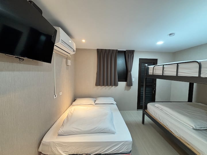 3f-2 Taipei 西門町 獨立陽台(2-8人）西門捷運站/夜市/整層大空間/洗衣機/獨立衛浴 - Taiwan