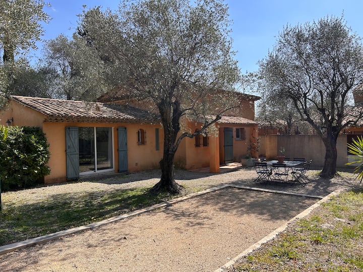 Maison Au Calme à 5min Du Village - 8 Couchages - Grasse