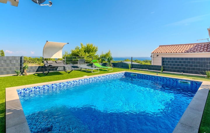 Pet Friendly Home In Vir - Vir
