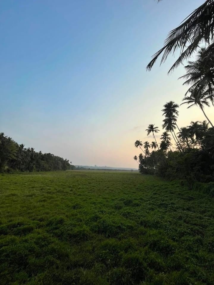 Casa De Solares -2bhk - 10 Mins To Candolim Beach. - Goa