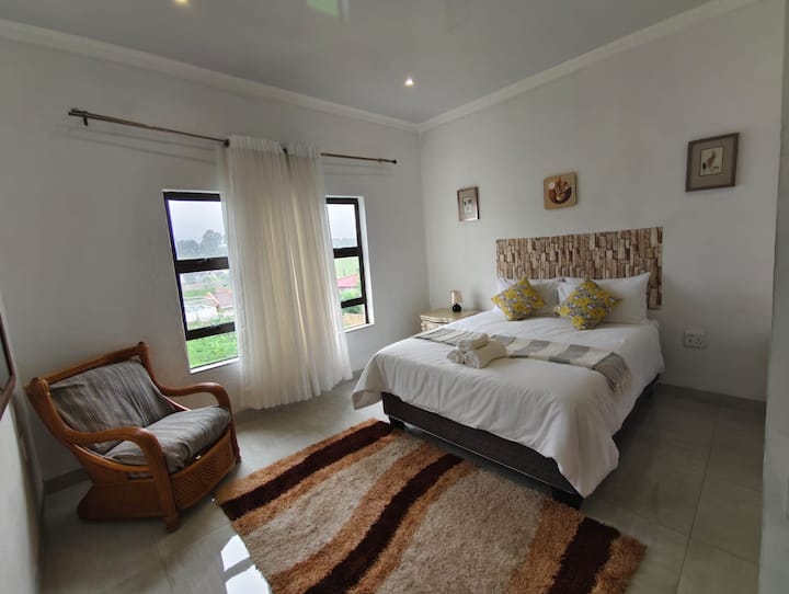 Masingita Guest House-deluxe Room With Shower - Graskop