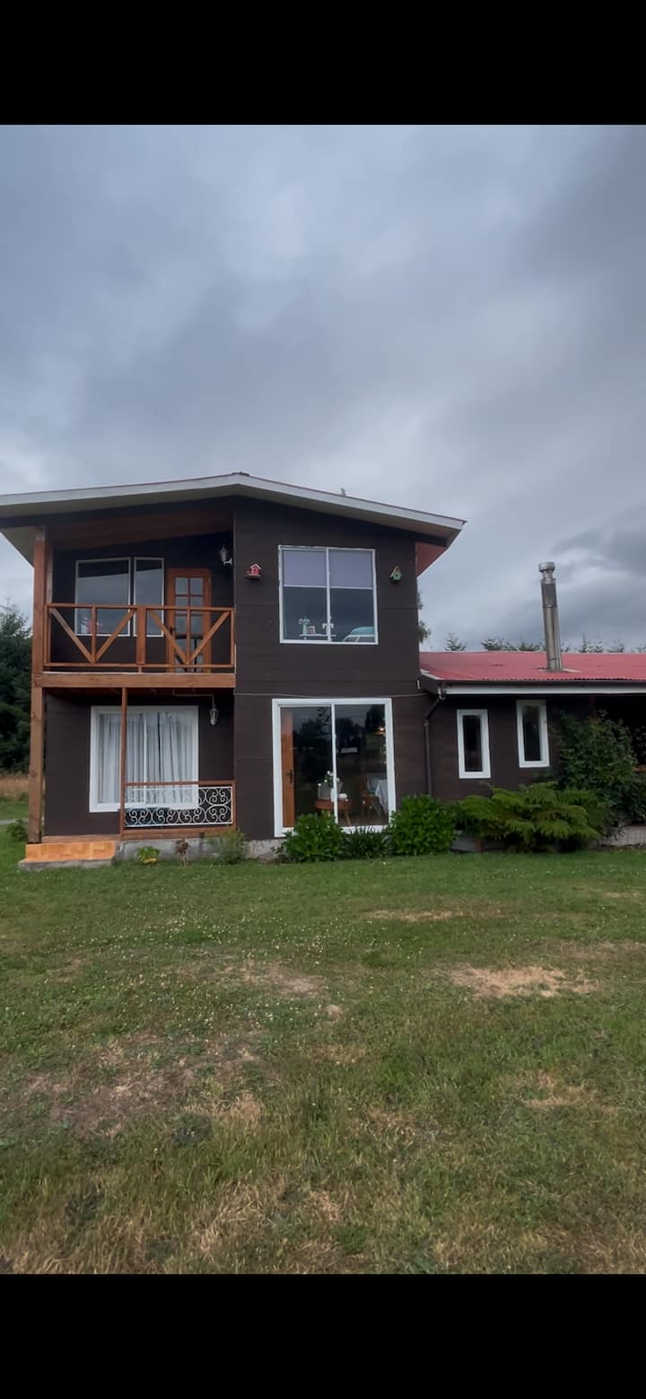 Casa Arrayán Con Vista Al Volcán - Puerto Octay