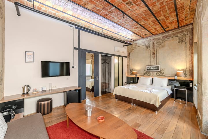 Cozy Suite • Sea ​​View Terrace | In The Taksim - Estambul