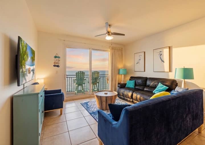 Panoramic Views + Free Beach Service, By Pier Park - Panama City Beach, FL
