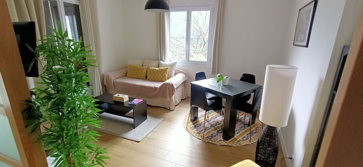 Appartement Dans Villa Au Charme Des Années 50 - Alpes-Maritimes
