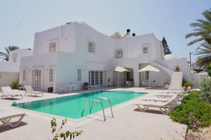 Magnifique Villa De Maître Djerba Sidi Mahrez - Jerba