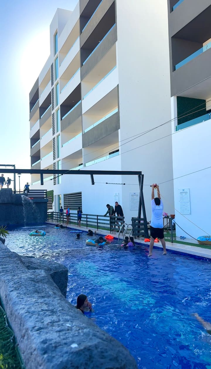 Nuevo Marina Cerritos | Piscine à Vagues Et Tyrolienne - Mazatlán