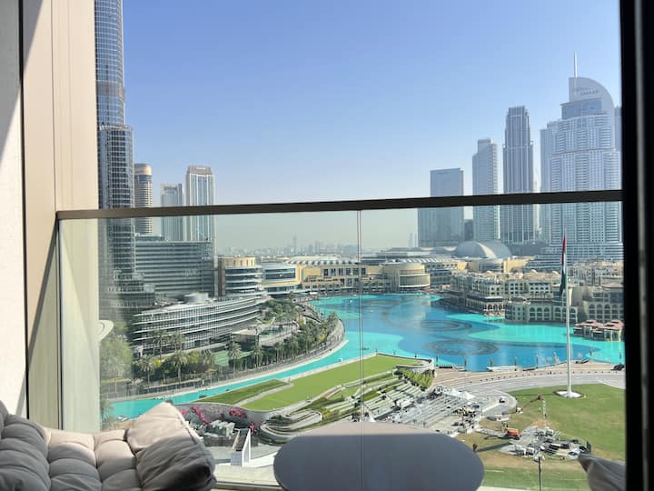 Stunning Burj Khalifa & Fountain Views | Lux 2br - Dubai
