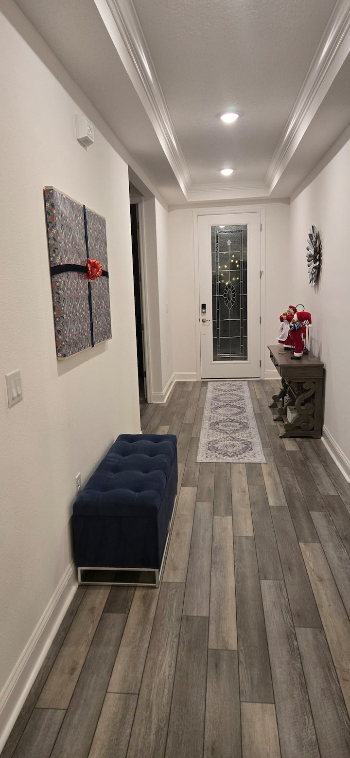 ¤ New & Clean ¤ Third Bath Lanai-garage-86" Tv - Palm Coast, FL