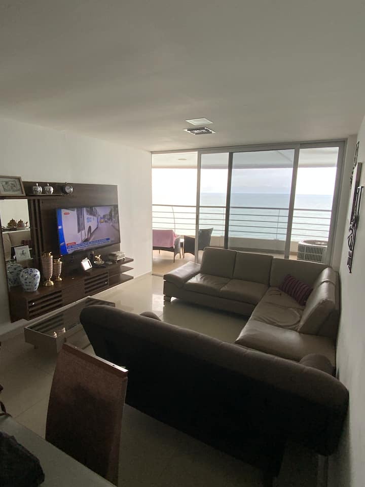 Lindo Departamento De 2 Avitaciones Y 2 Baños. - Tonsupa