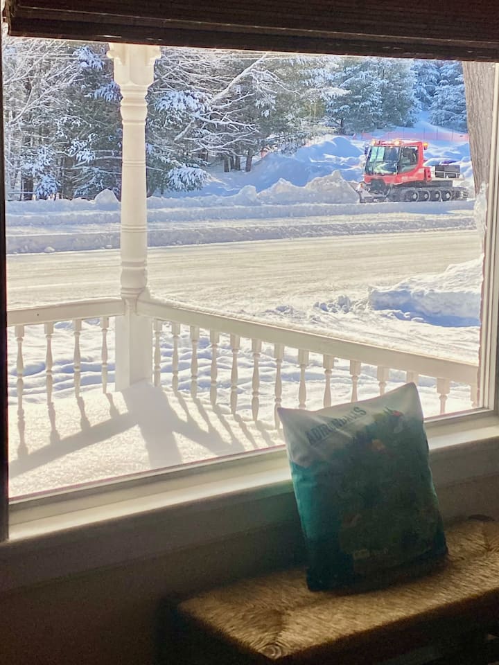 Town And Trails Main House With Hot Tub - Old Forge, NY