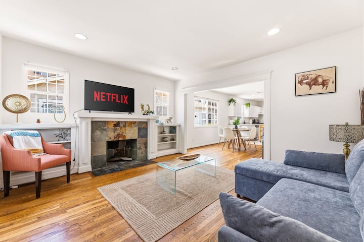 Stunning 2br/2ba Weho Getaway - Hollywood, CA