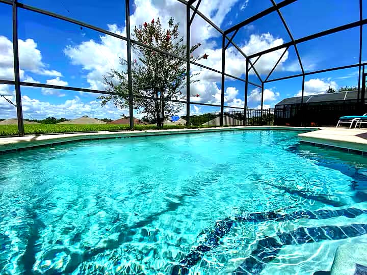 Where Magic Meets The Sunset - Disney In Minutes - Walt Disney World® Resort, Orlando