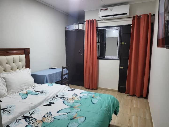 Chambre Avec Toilette Interne à Biyem Assi/obili-2 - Yaoundé