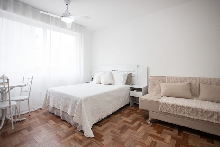 Jk Confortável E Charmoso - Porto Alegre