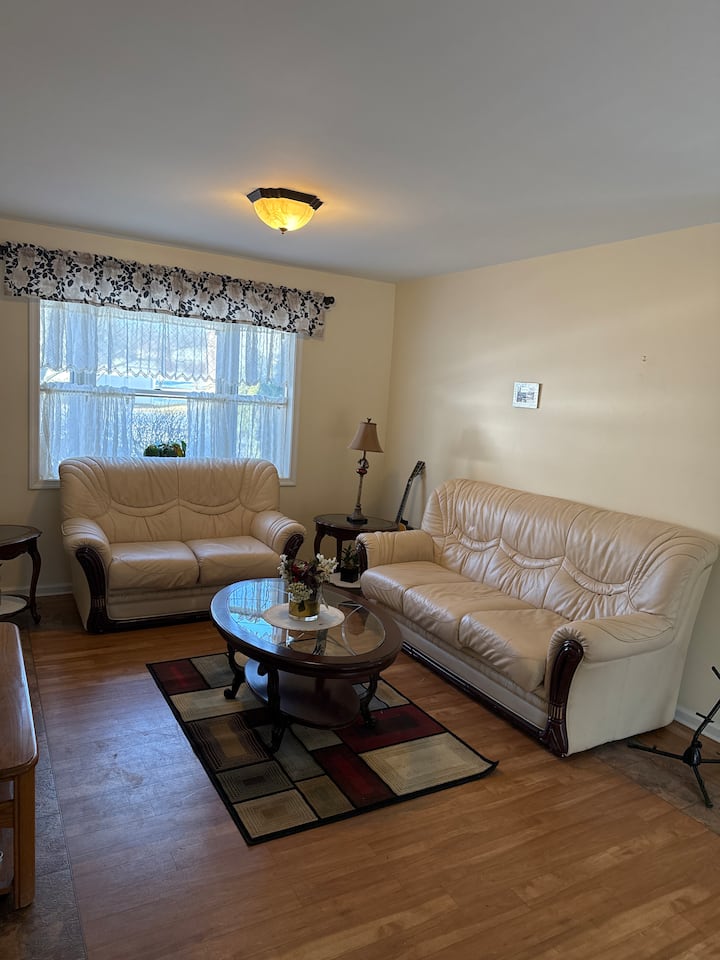 Upper Class Quiet Beautiful Home - Bethlehem, PA