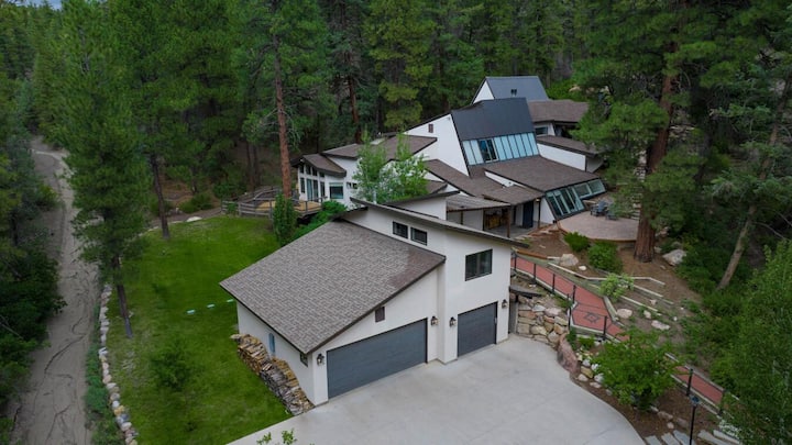Hot Tub | Sauna | Game Room! 5 Acres - 2 Miles Fr - Durango
