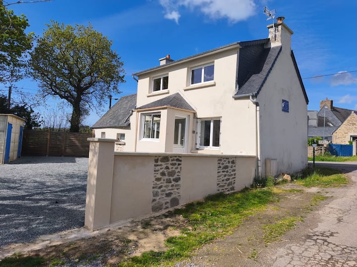 Maison Cosy Au Calme, Proche Mer Et Nature - Plestin-les-Grèves