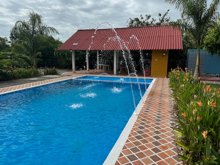 Casa Campestre En Villavicencio Con Piscina - Villavicencio