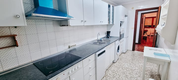 ¡Tu Hogar En Alicante Centro Al Lado Del Mar! - Alicante