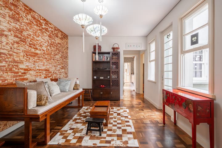 Beautiful Renovated House In The Center - Curitiba