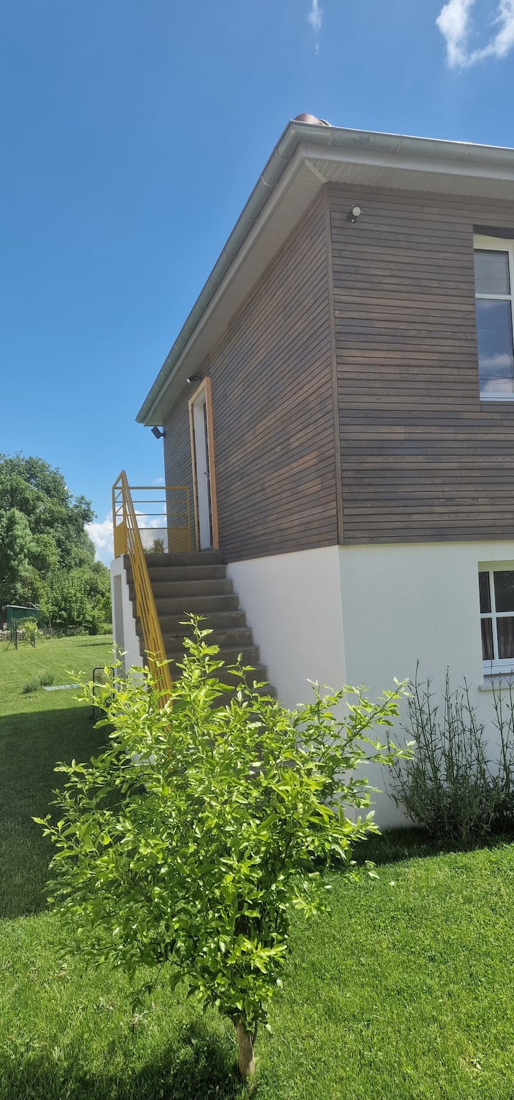 Bourges Au Cœur Des Marais - Bourges