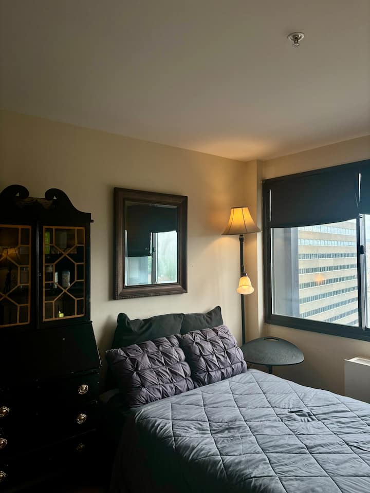 Room With A View! Downtown Stamford Ct - Stamford, CT
