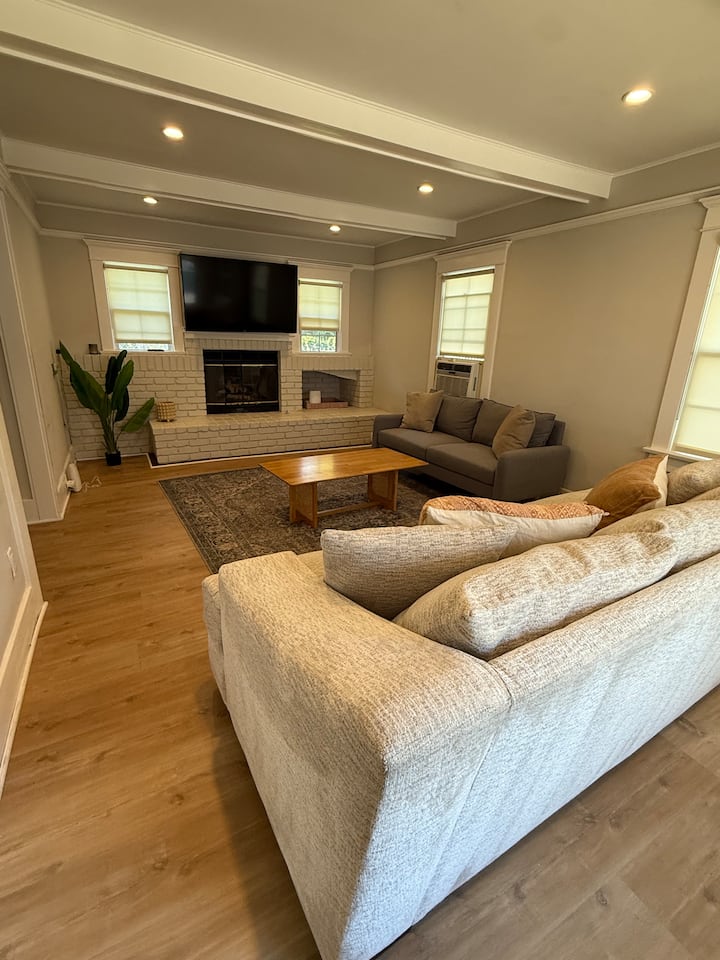 Santa Monica Casa - Santa Monica, CA