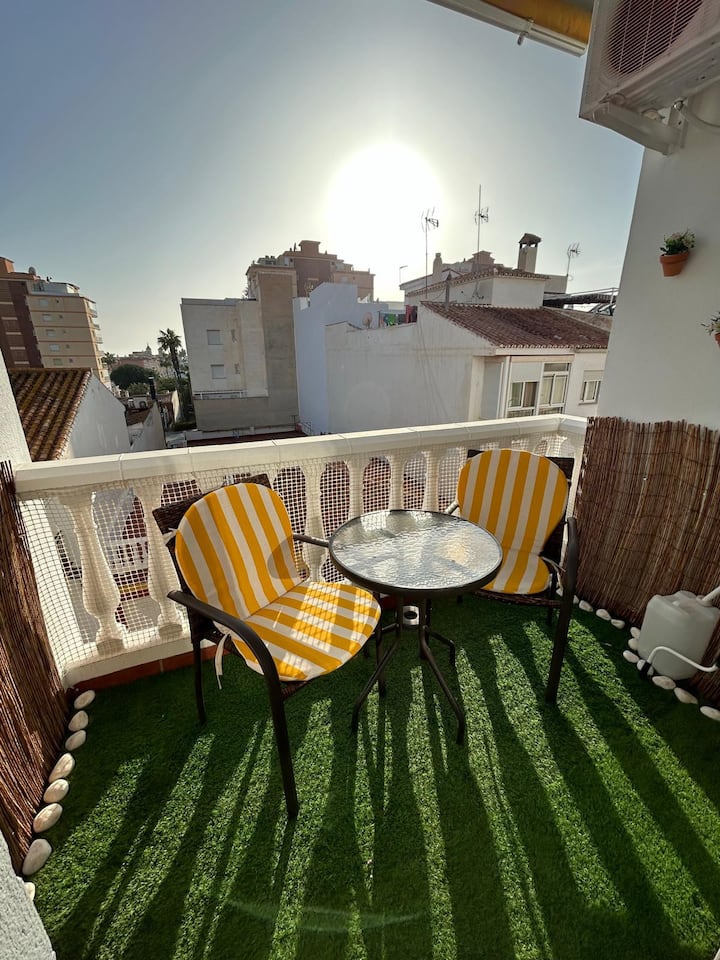 Apartamento Con Vistas Al Mar. - Torrox