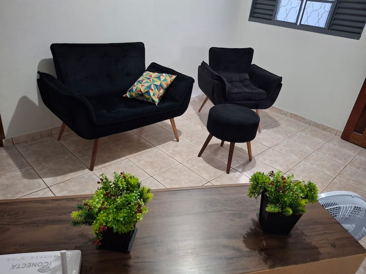 Casa Aconchegante E Bem Localizada Em Pouso Alegre - Pouso Alegre