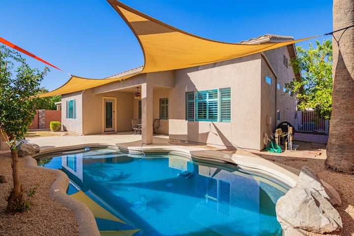 Pool House In Chandler Gilbert - Chandler, AZ