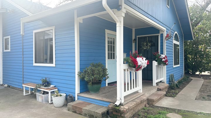 Fox Retreat - Chico, CA