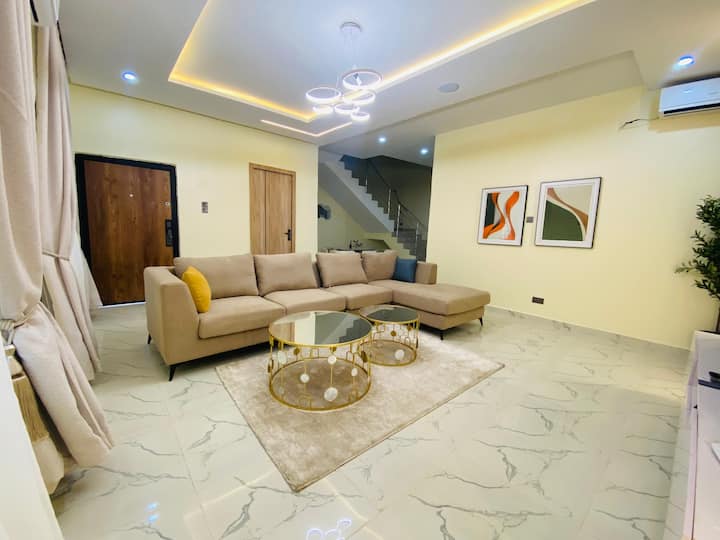 Lekki Luxury 4br•pool • Parking•wifi.24hrs Light - Nigeria