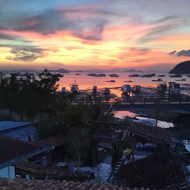 La Boheme Bajo Et Plus - East Nusa Tenggara