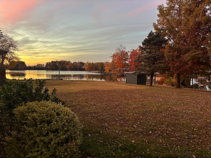 Borah Bunkhouse - East Fork Lake, Olney