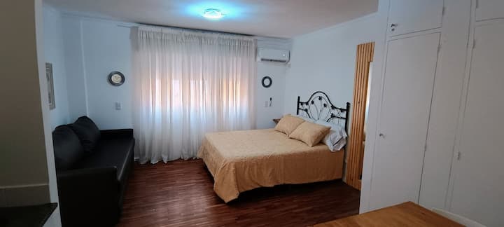 Monoambiente De Categoría - Salta