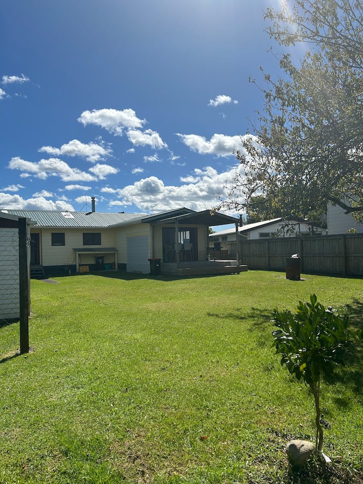 ‘L’ Phabet’s Bach - Whitianga