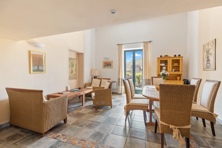 La Residenza Color Sabbia - Bosa